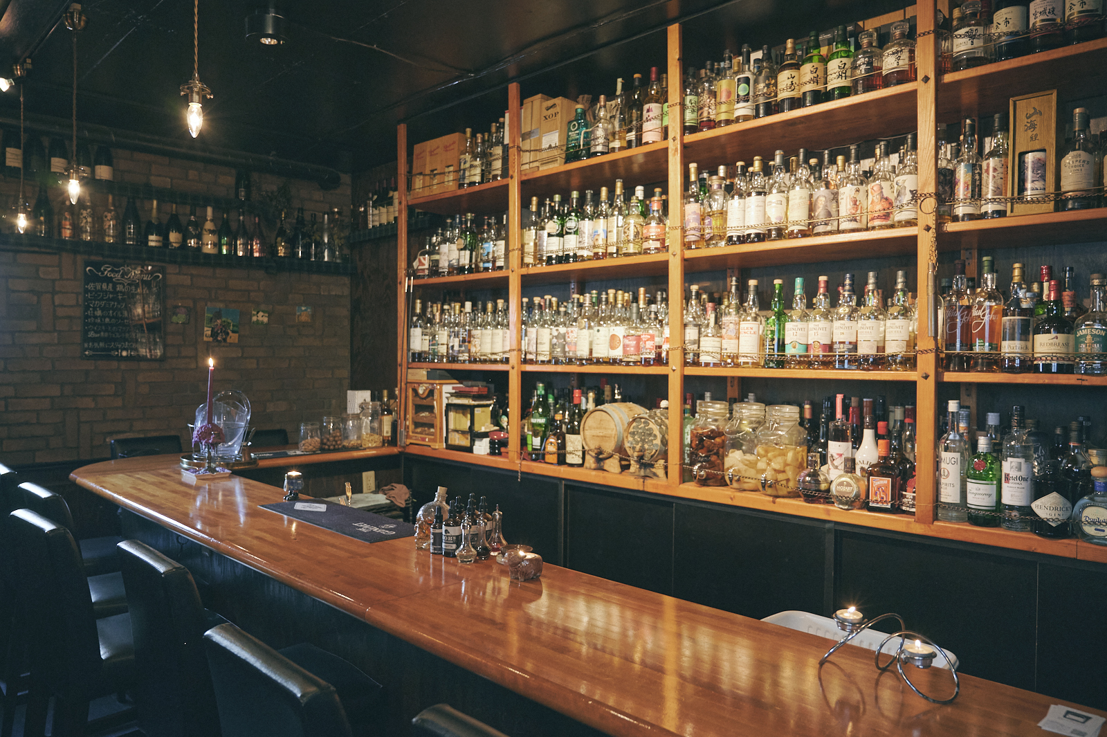 新宿〈BAR LIVET〉の小倉 友翔さん〜児島麻理子の「TOKYO、会いに行きたいバーテンダー」〜 | Hanako Web