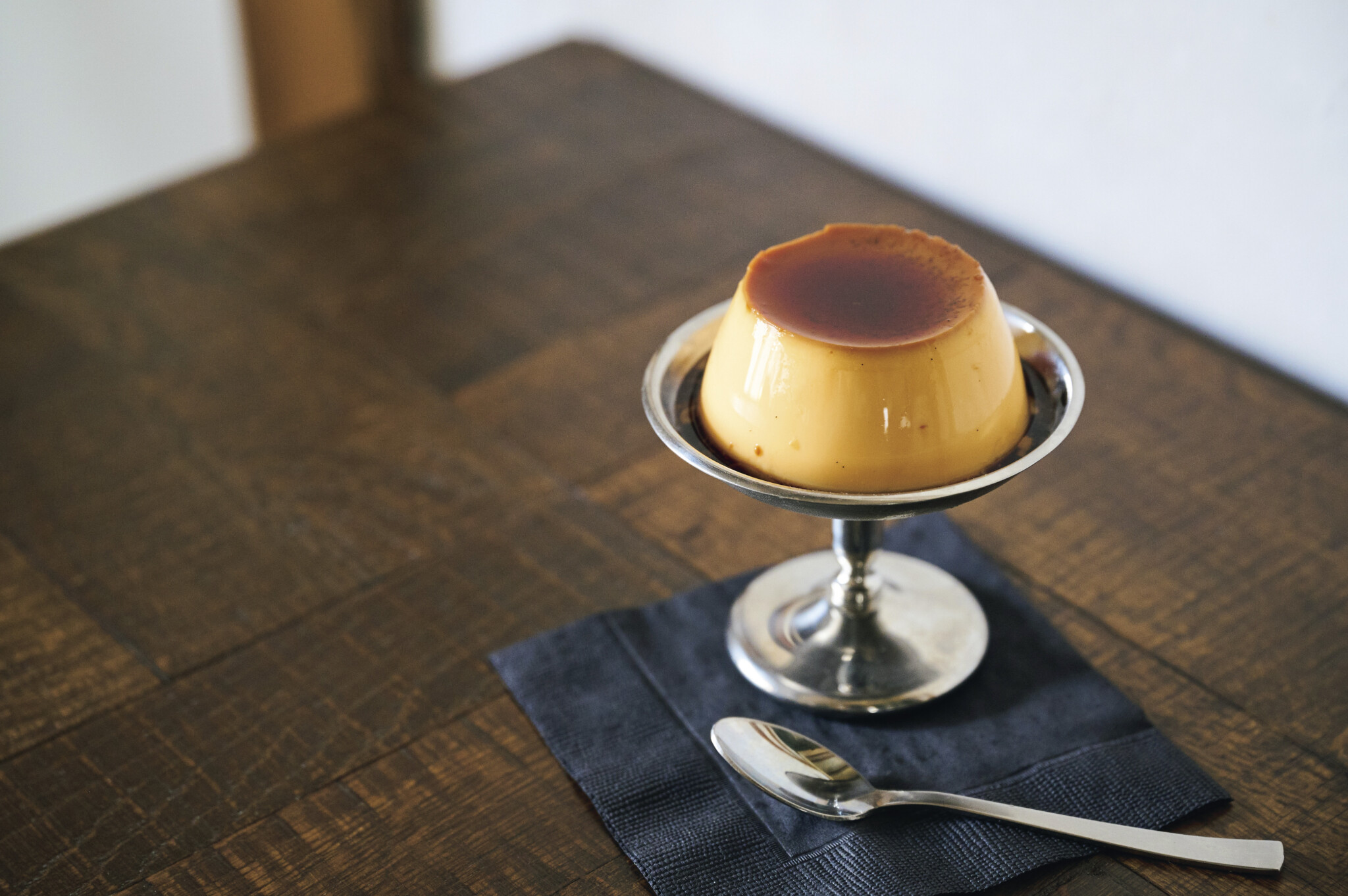 【京都】喫茶店の昔ながらの定番プリン8選。お酒にも合う大人なプリンも。 | Hanako Web