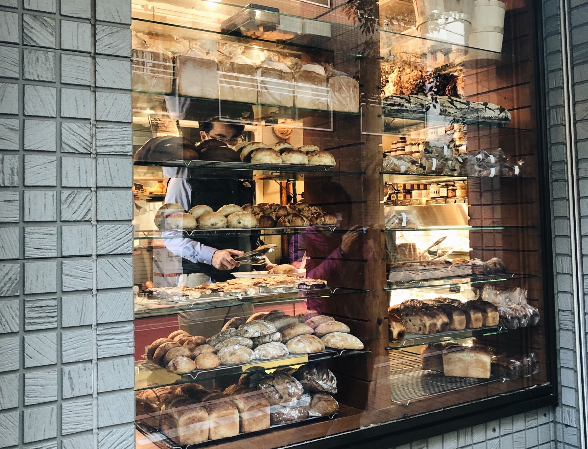 パーティーのお供にいかが？東日本橋〈BEAVER BREAD〉で、楽しい時間のプレリュード | Hanako Web