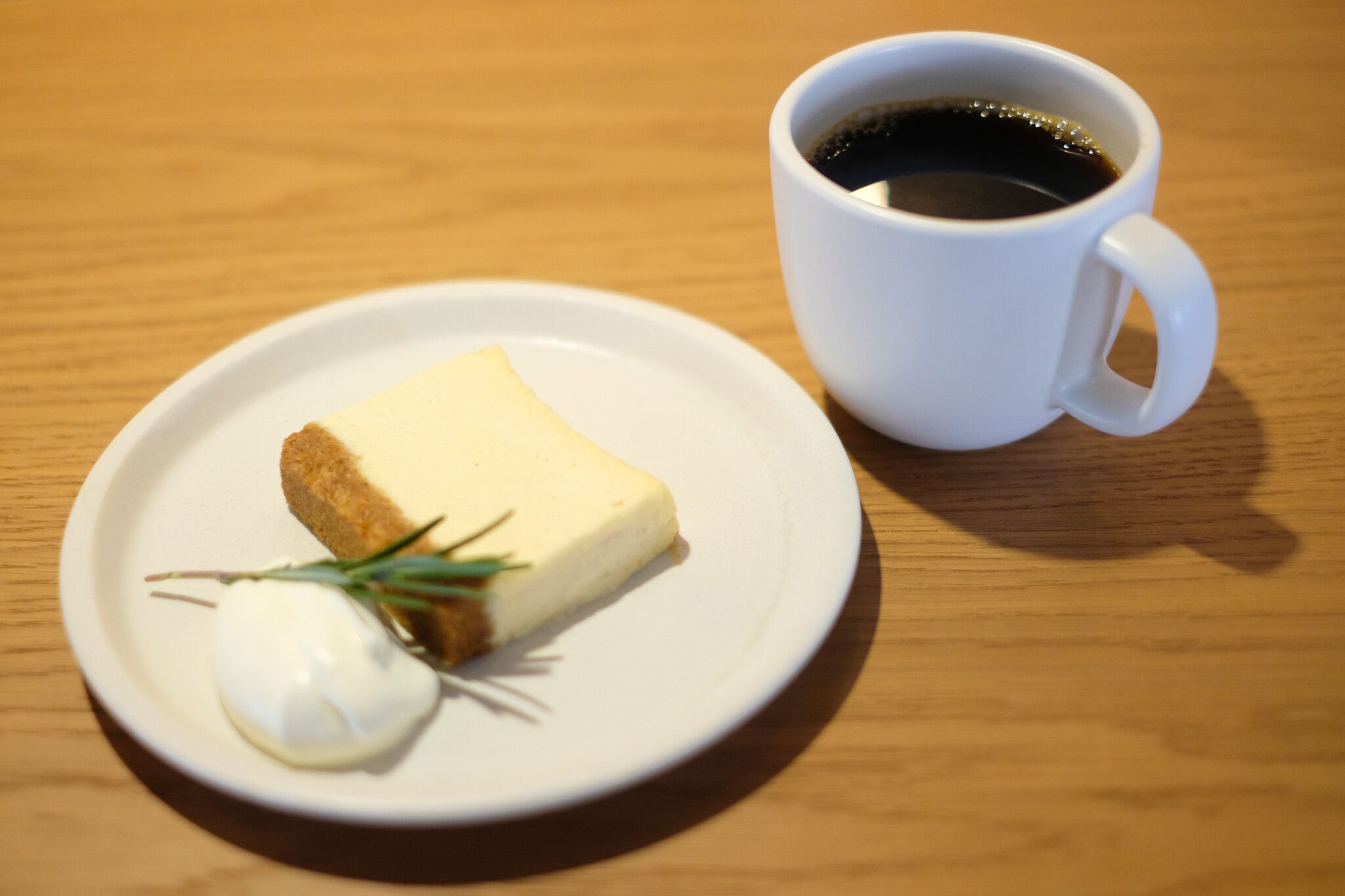 下北沢にまちのラウンジ〈（tefu）lounge〉が登場！ | Hanako Web