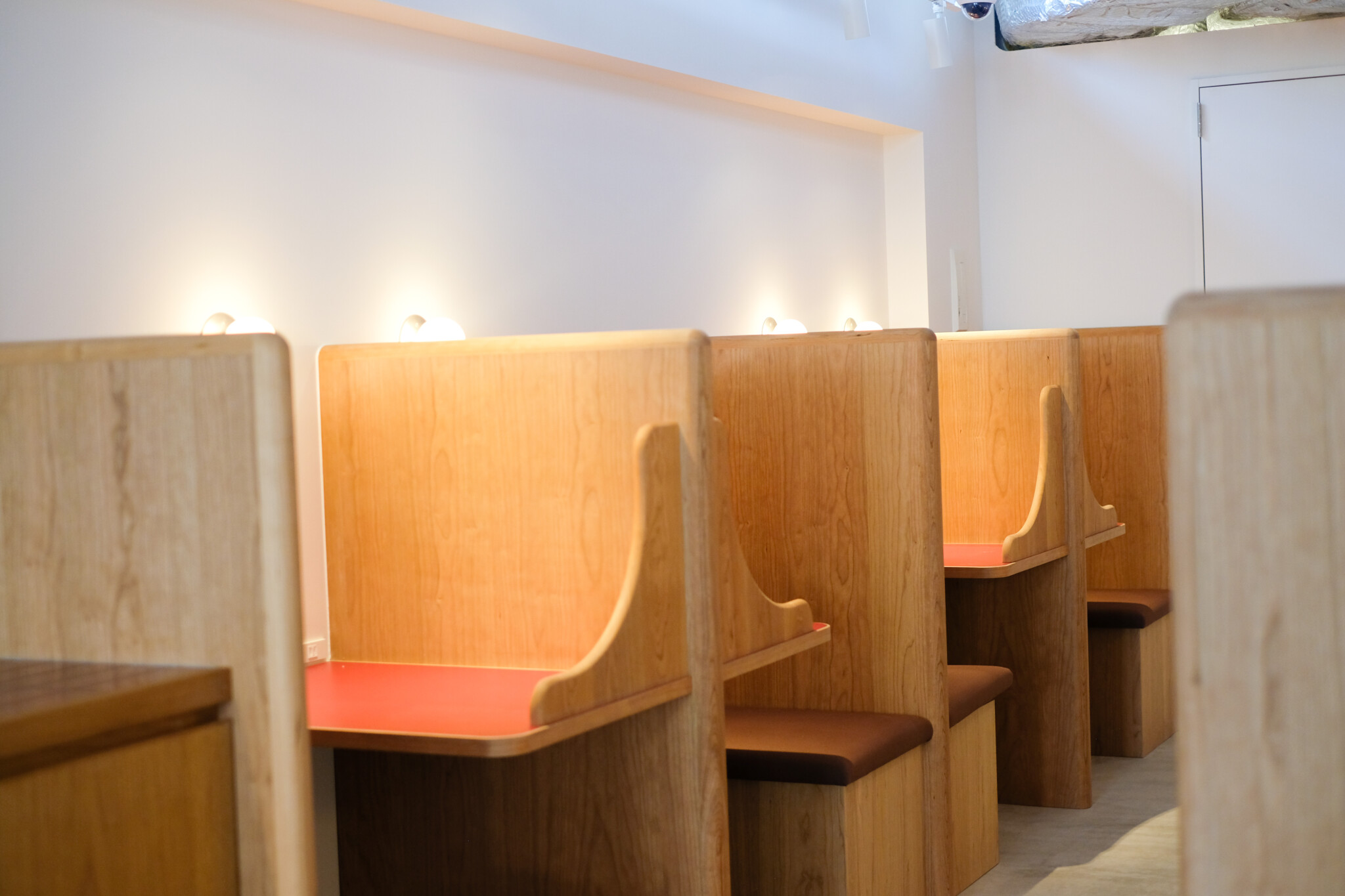 下北沢にまちのラウンジ〈（tefu）lounge〉が登場！ | Hanako Web