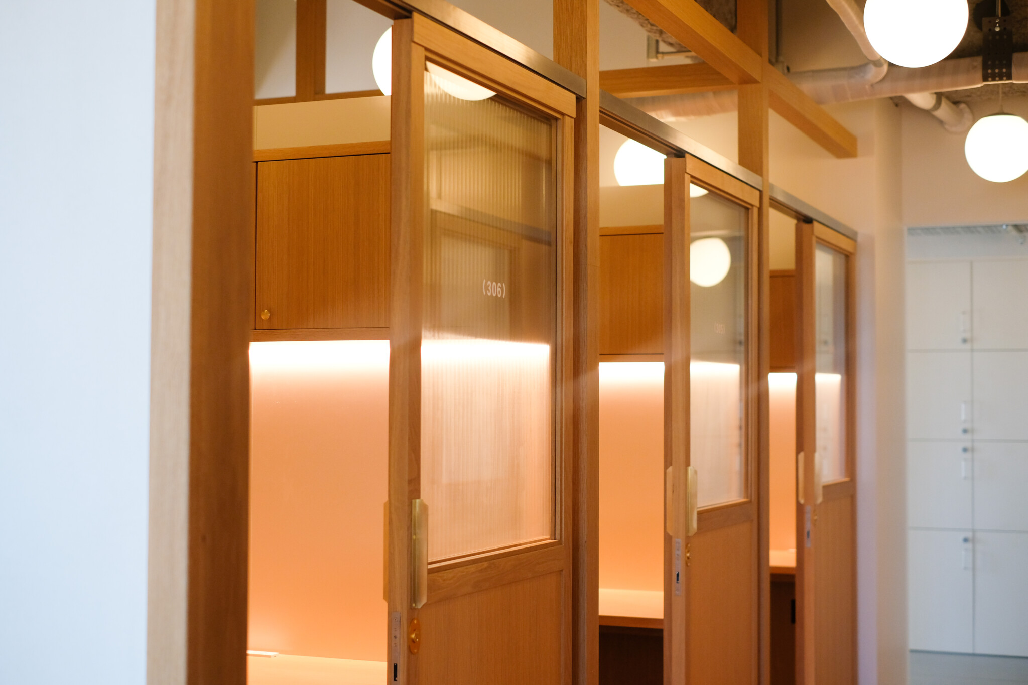 下北沢にまちのラウンジ〈（tefu）lounge〉が登場！ | Hanako Web