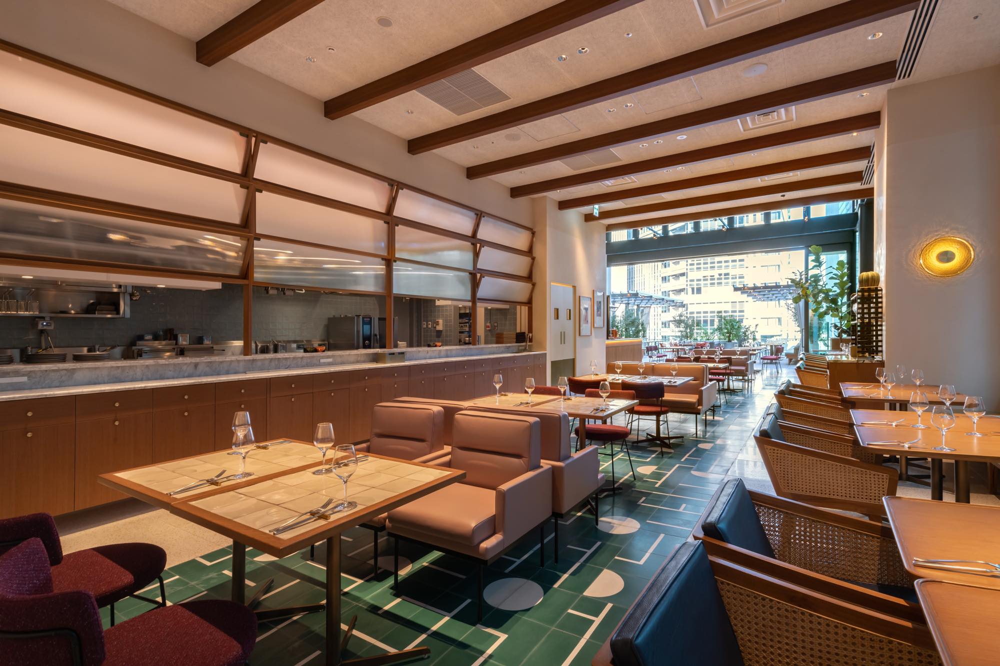 丸の内〈THE UPPER〉よりフランスのブラッスリーメニューが新登場！ | Report | Hanako.tokyo