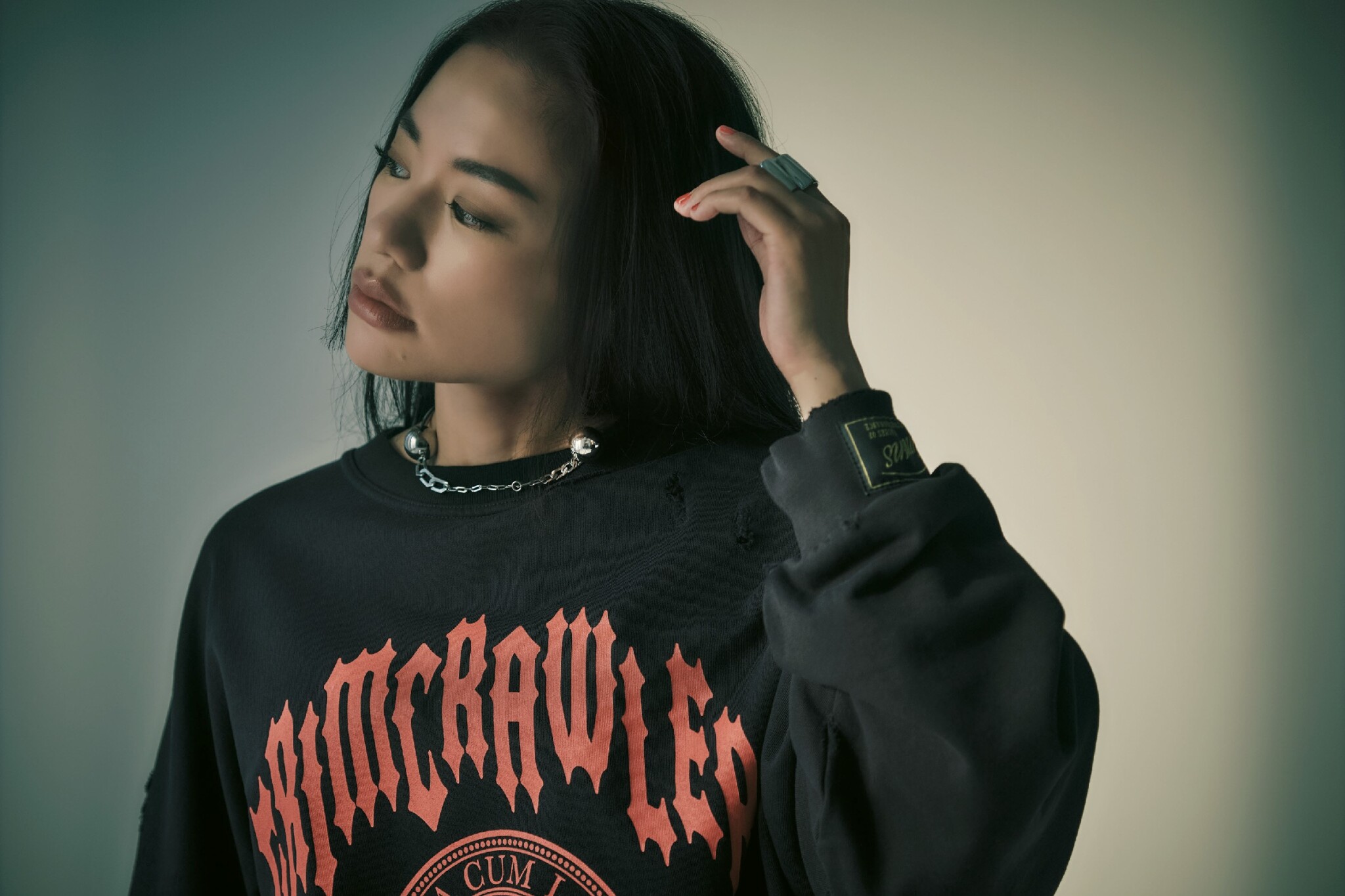 【私を創った音楽の歴史。】Awich『心の闇を吐き出し、それがアートになり、強さになる。』 | Hanako Web