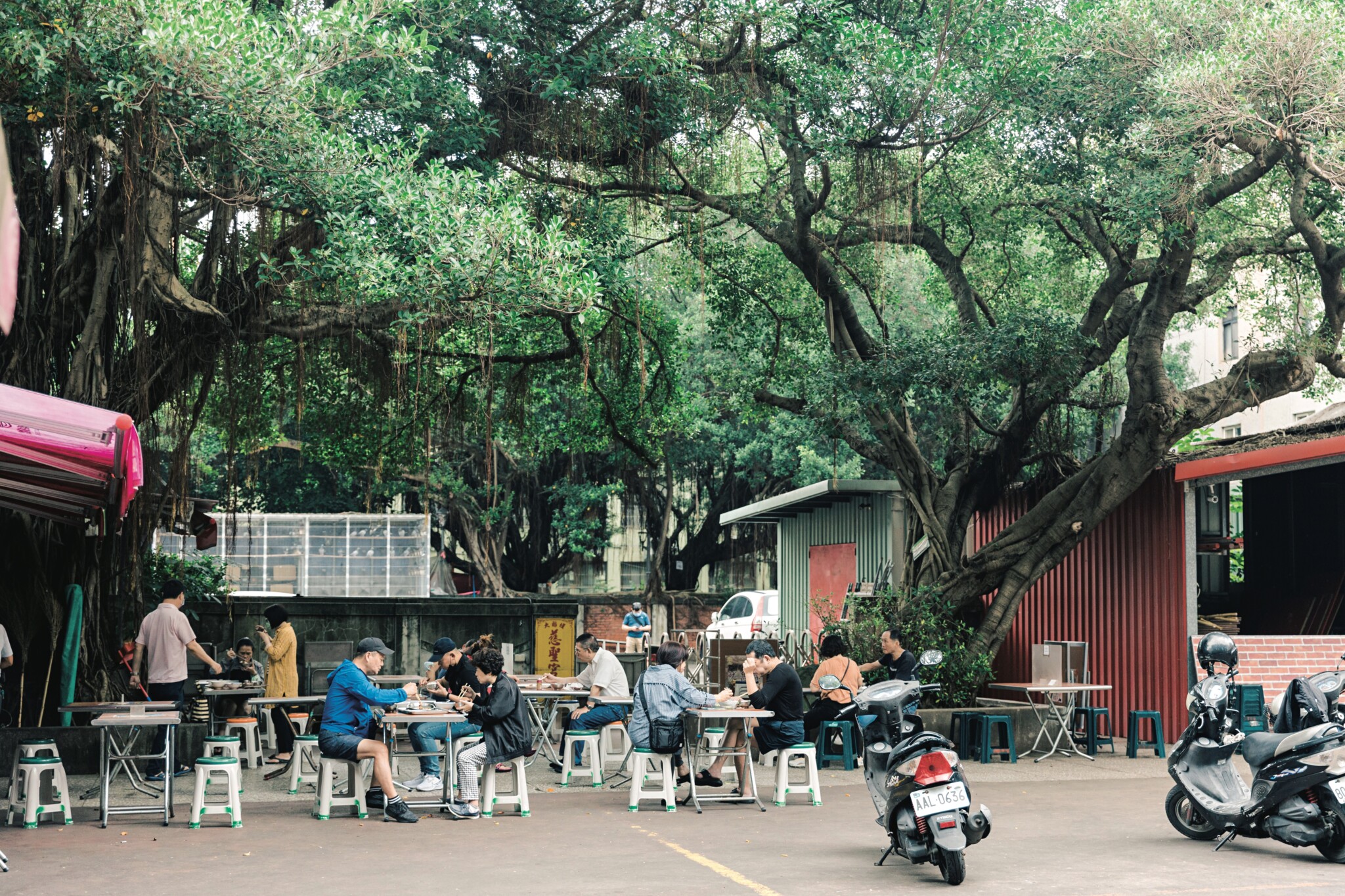 お寺で評判の地元ごはんを。〈慈聖宮〉／秘密の台湾 REPORT no.21 | Hanako Web