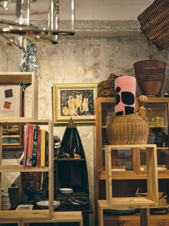 リサイクルショップ〈 FUNagain (ファンアゲイン) 〉店主の店と家。 | Hanako Web