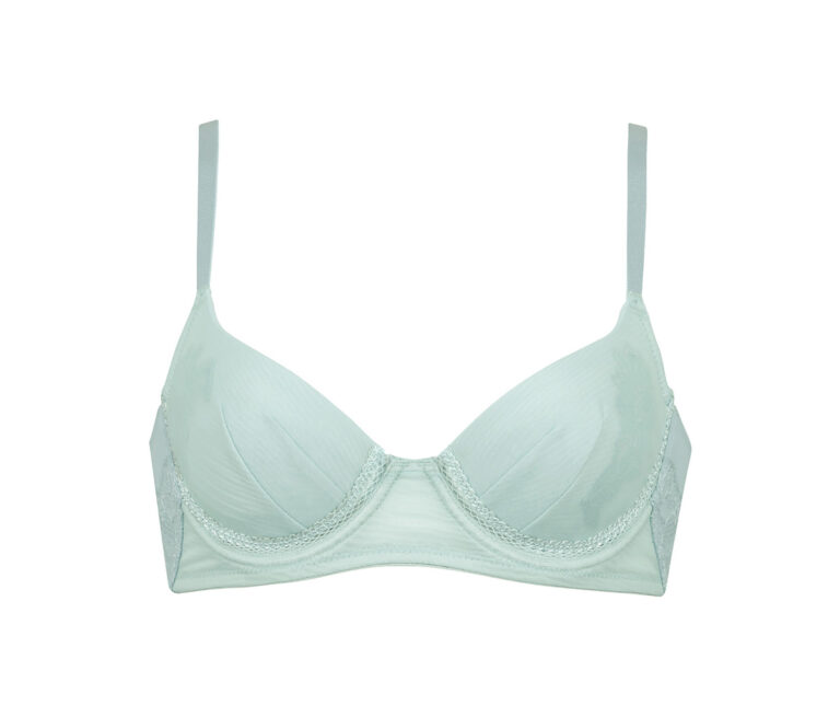 夏のわたしをもっと自由に。五感で感じる涼を纏う | Hanako Web