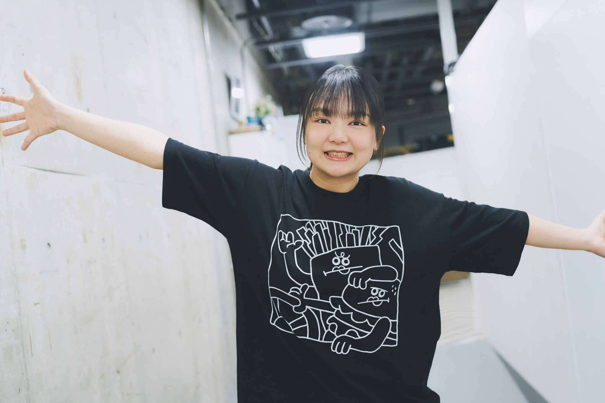 蛙亭イワクラ「女四人寄れば…」 | 連載【即断すぎて周りがとめる】 vol.8 | Hanako Web