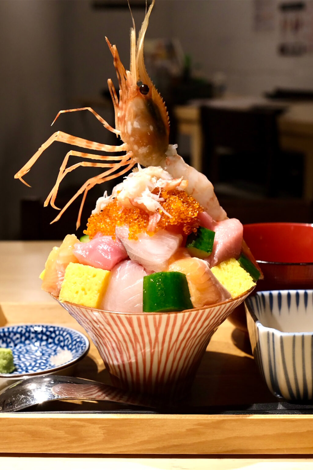 【東京】とにかく美味い海鮮が食べたい！外せない海鮮スポット16選｜銀座でコスパ抜群の実力店5軒、魚介たっぷり海鮮弁当、豊洲市場完全攻略ガイド ...